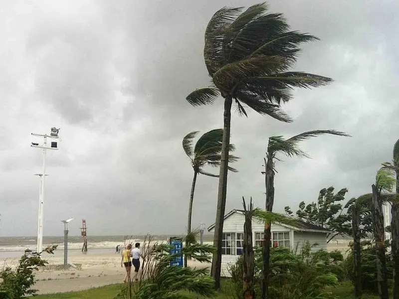 XF200A Ultrasonic Wind Speed And Direction Sensor - YanTai Sensor